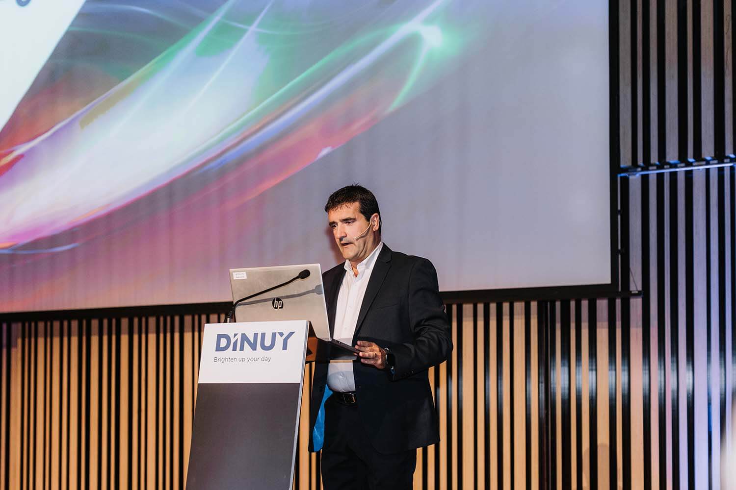 Dinuy celebra su 75 aniversario con la distribución - Onulec